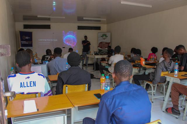 Samuel Kapansa | Software Developer, UI/UX Designer, & Web Dev Mentor Portfolio